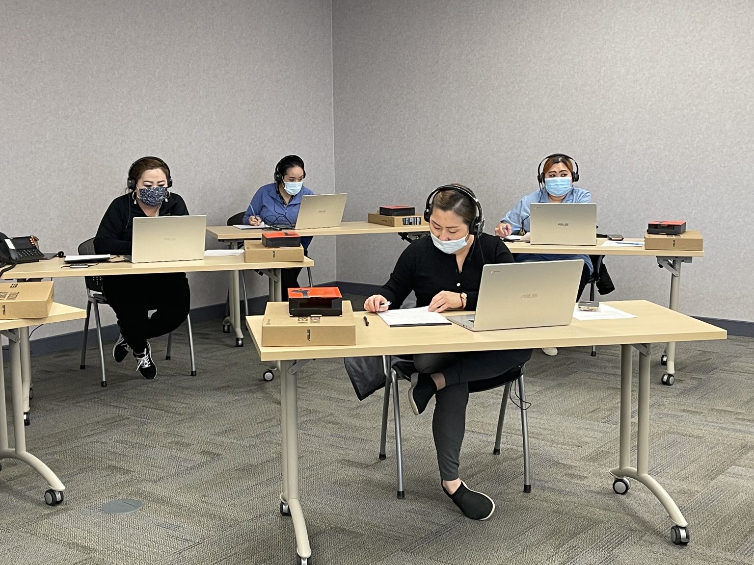 Congratulations to our ESL Graduates! - Innovize