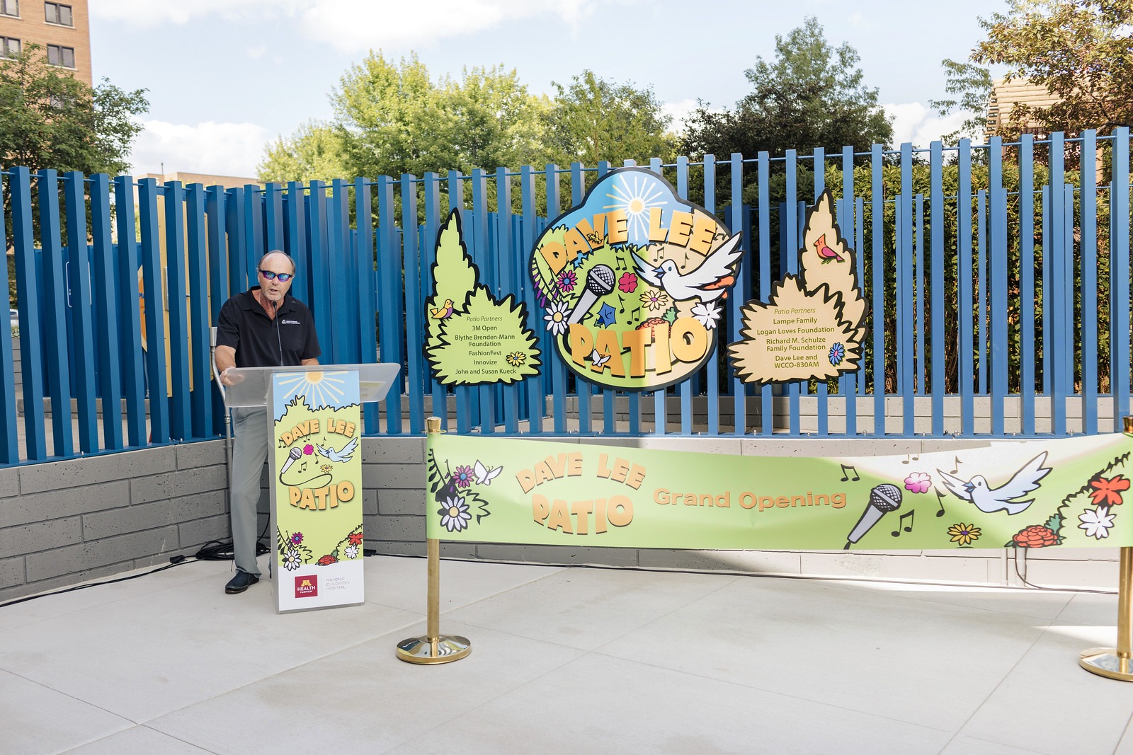 Dave Lee’s Patio Ribbon Cutting - Innovize